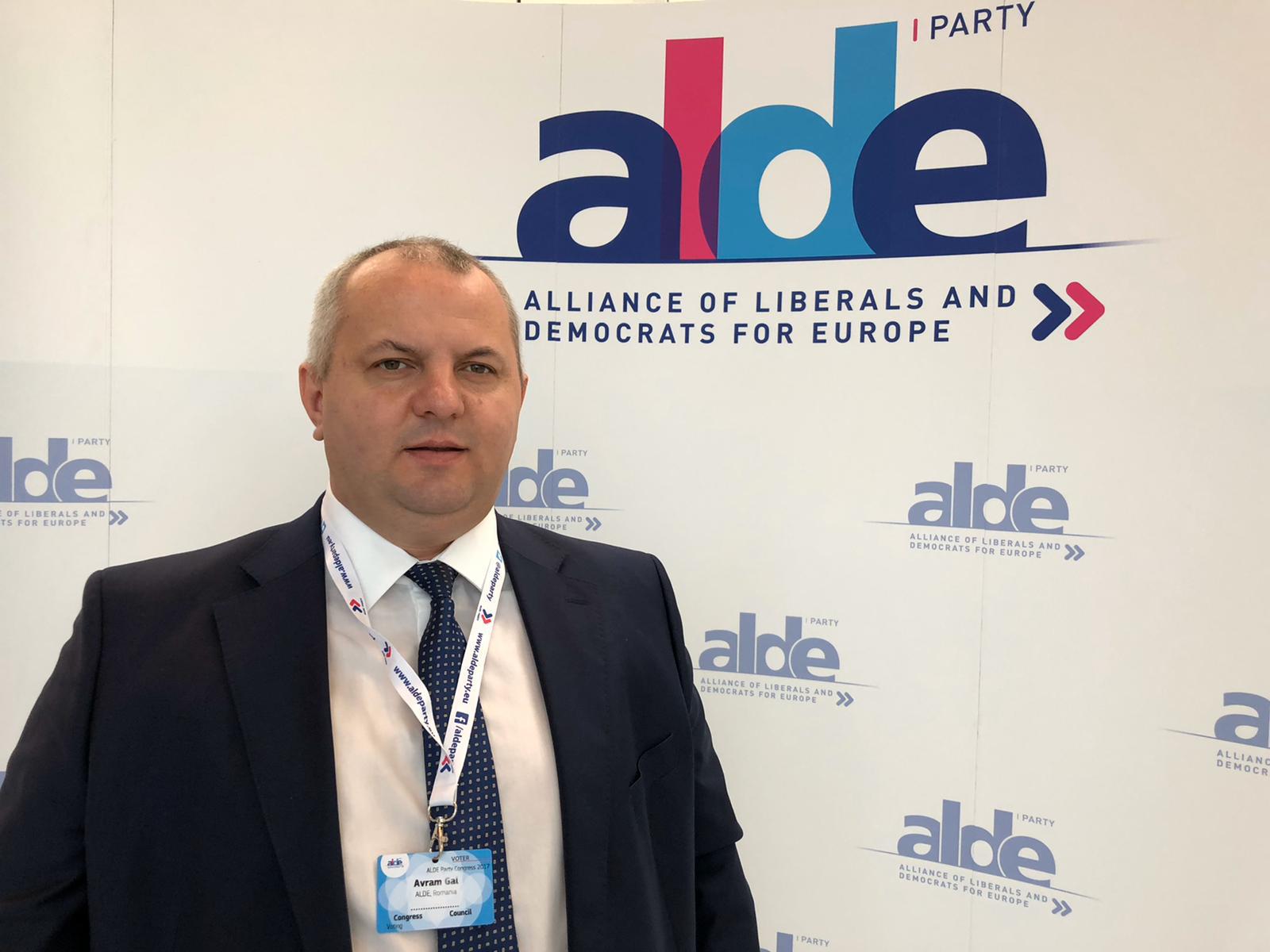 RefleqtMedia | ALDE și-a ales noua conducere! Avram Gal, ales ...