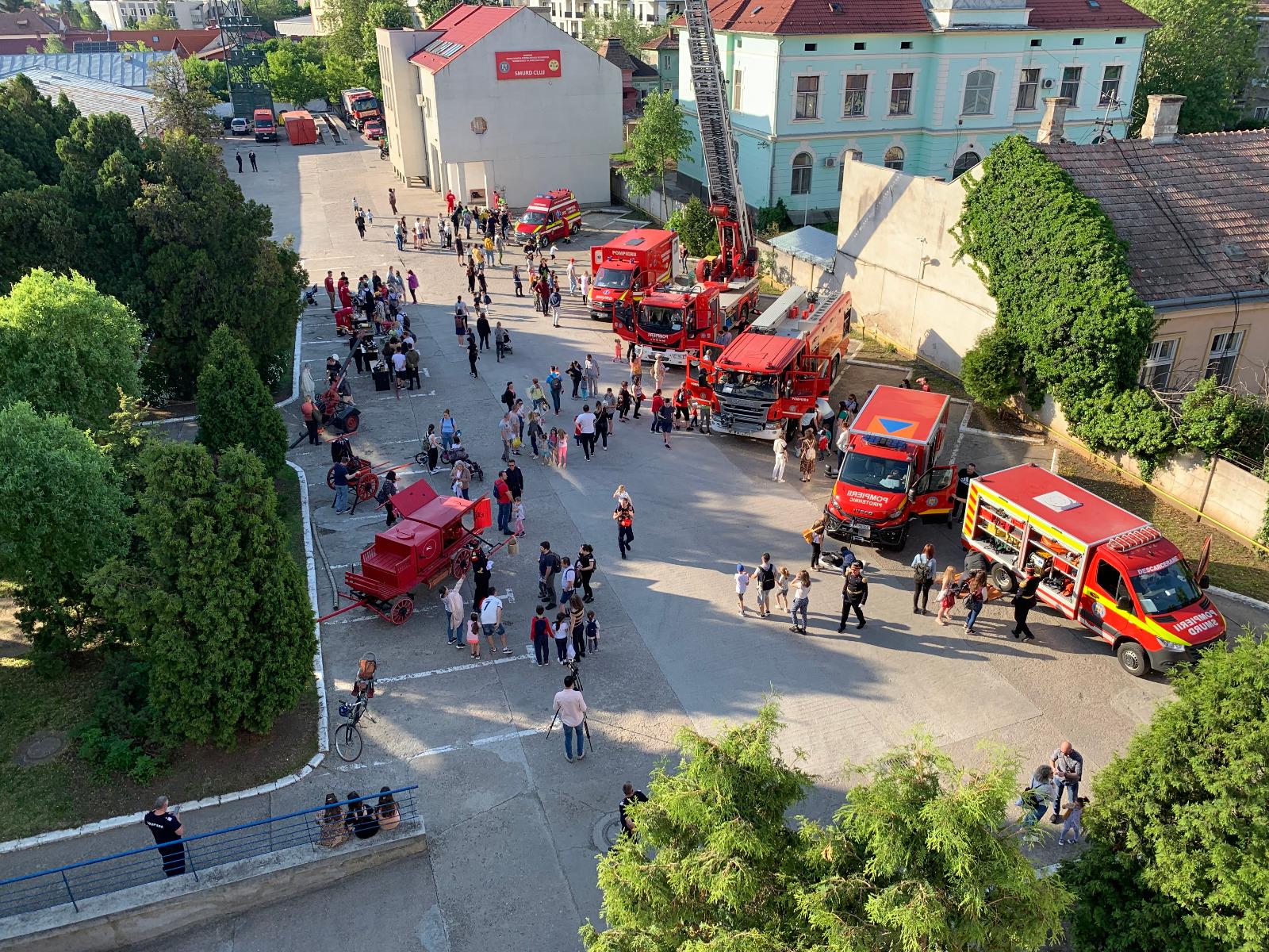 RefleqtMedia - ISU Cluj: Peste 2.000 de persoane au vizitat unitatea ...