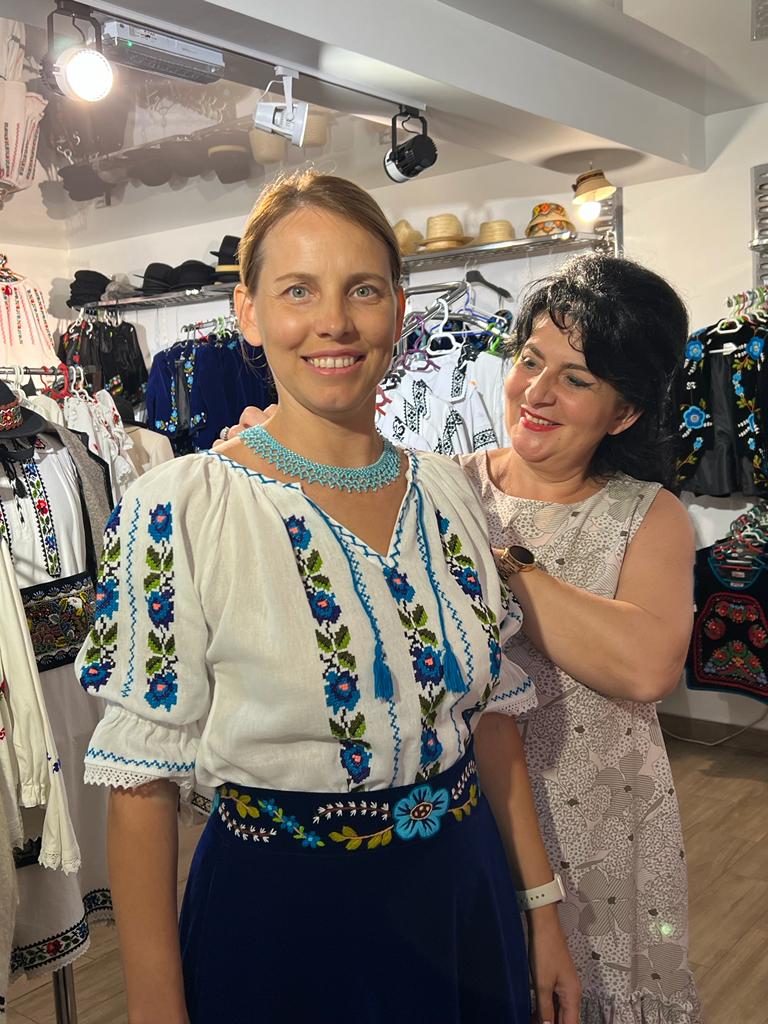 RefleqtMedia | Familia Gal Avram și Ana se pregătesc pentru nunta ...