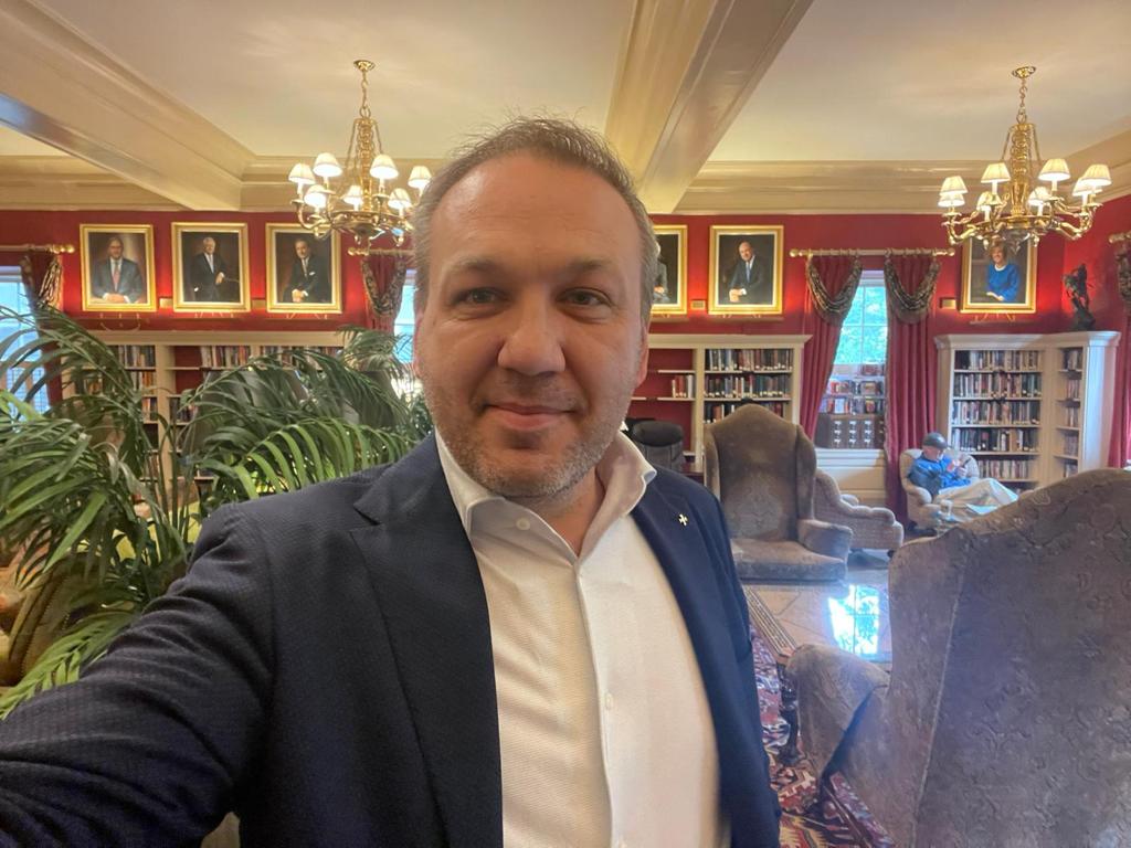 RefleqtMedia | Onisim Dorneanu, omul de afaceri american, cu origini ...