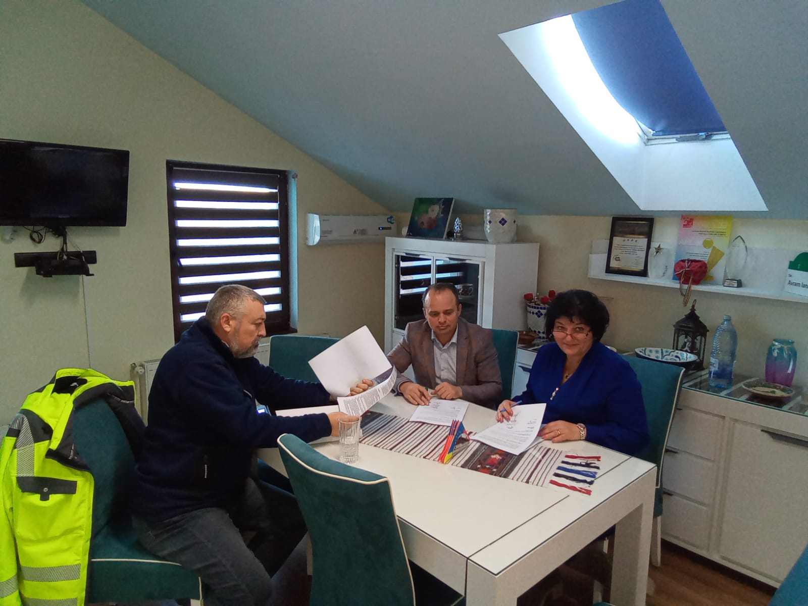 RefleqtMedia | Aproximativ 10 milioane de lei pentru asfaltări la Ceanu ...