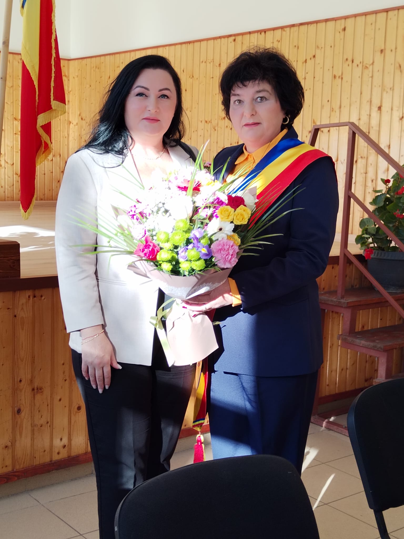 RefleqtMedia | Mult succes, doamna primar, Elena Daniela Mănăilă! Mult ...