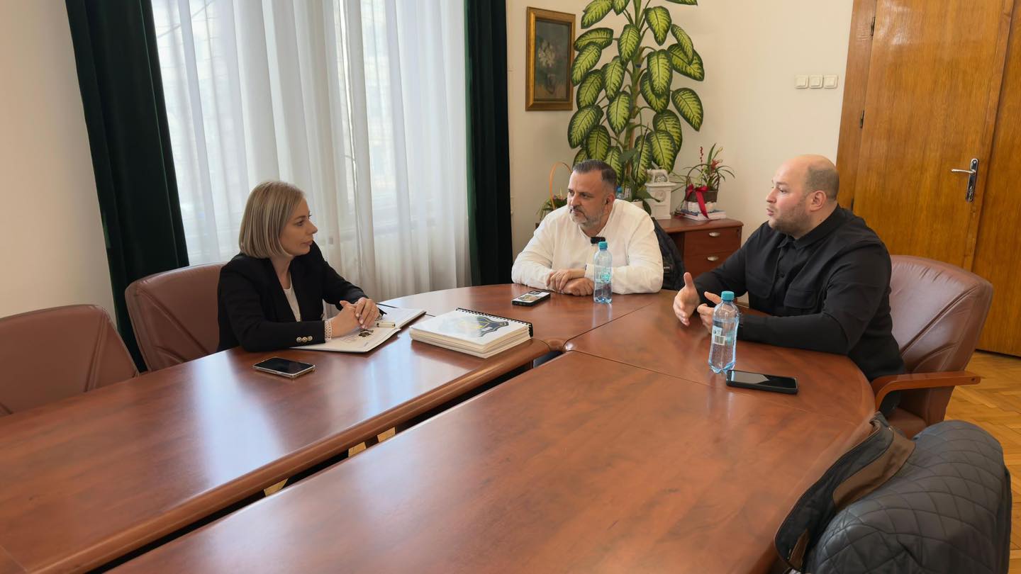RefleqtMedia | 📢 Audiențe deschise pentru cetățeni cu doamna prefect ...